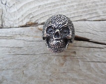Popular items for skull ring on Etsy