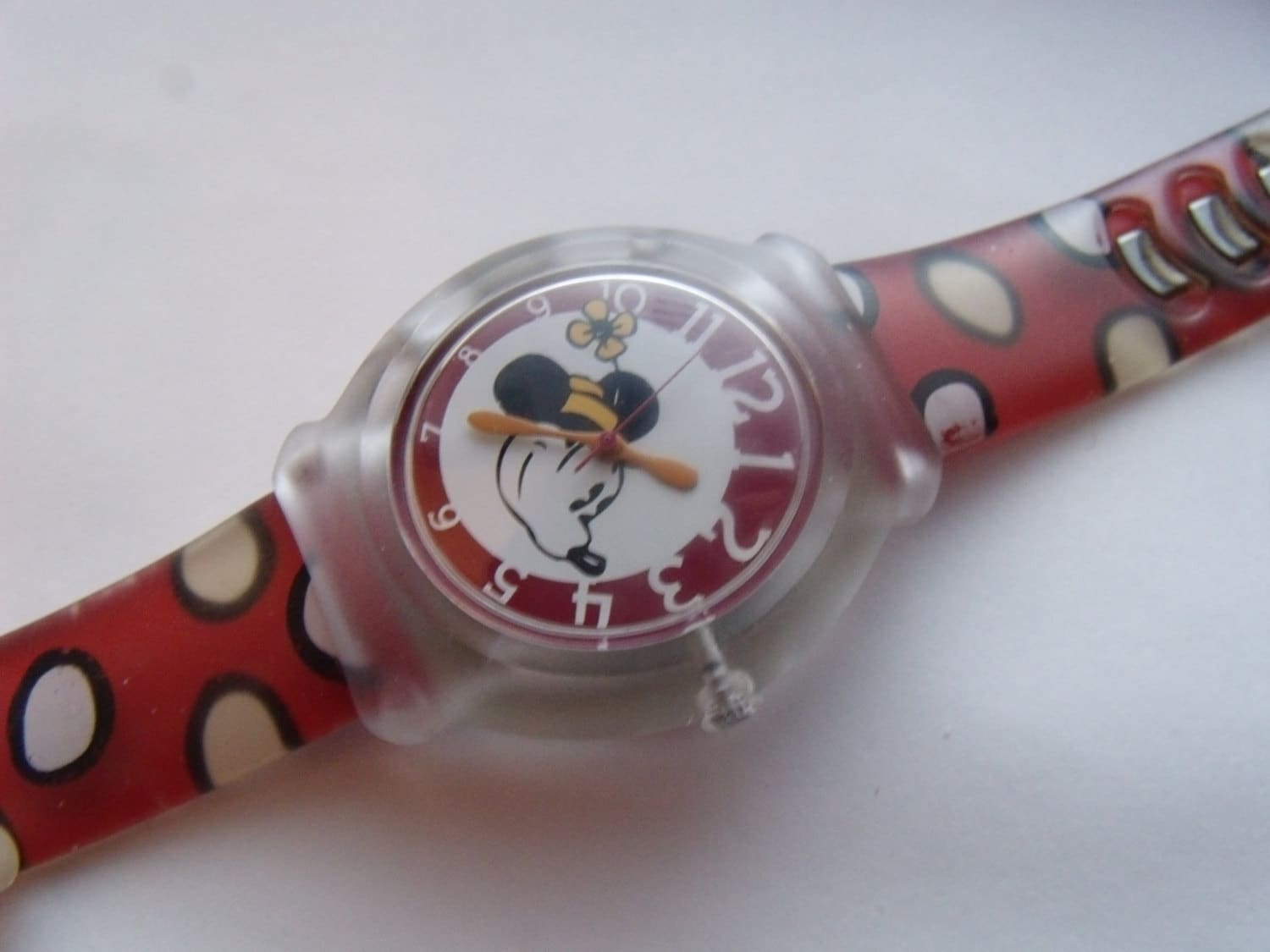 Ladies Minnie Mouse Watch Disney Red Yellow Snap Watch – Haute Juice