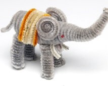 Popular items for pipe cleaner animal on Etsy
