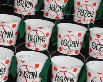 Items similar to 5 QUART Personalized Graduation Bucket/Pail ...