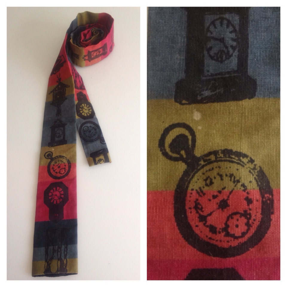 1950s Vintage Rooster Brand Clock Themed Skinny Neck Tie