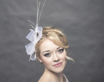 Modern fascinator with french veilig by boZkaLuxuryHandmade