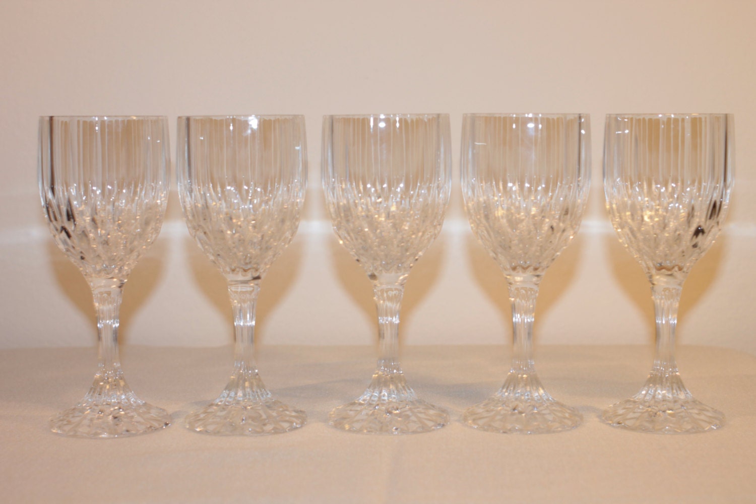 Five Cristal Darques Wine Glasses Bretagne Pattern Haute Juice
