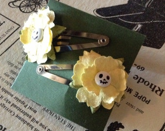 Popular items for skull hair clips on Etsy
