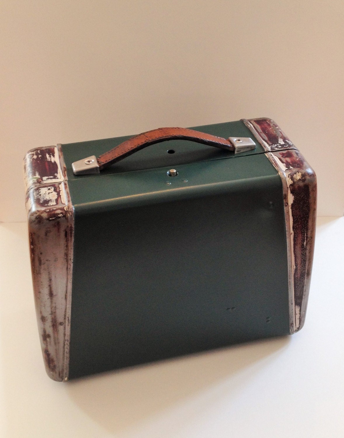 Refurbished Vintage Metal Case/Typewriter/Luggage/Train Case, upcycled ...