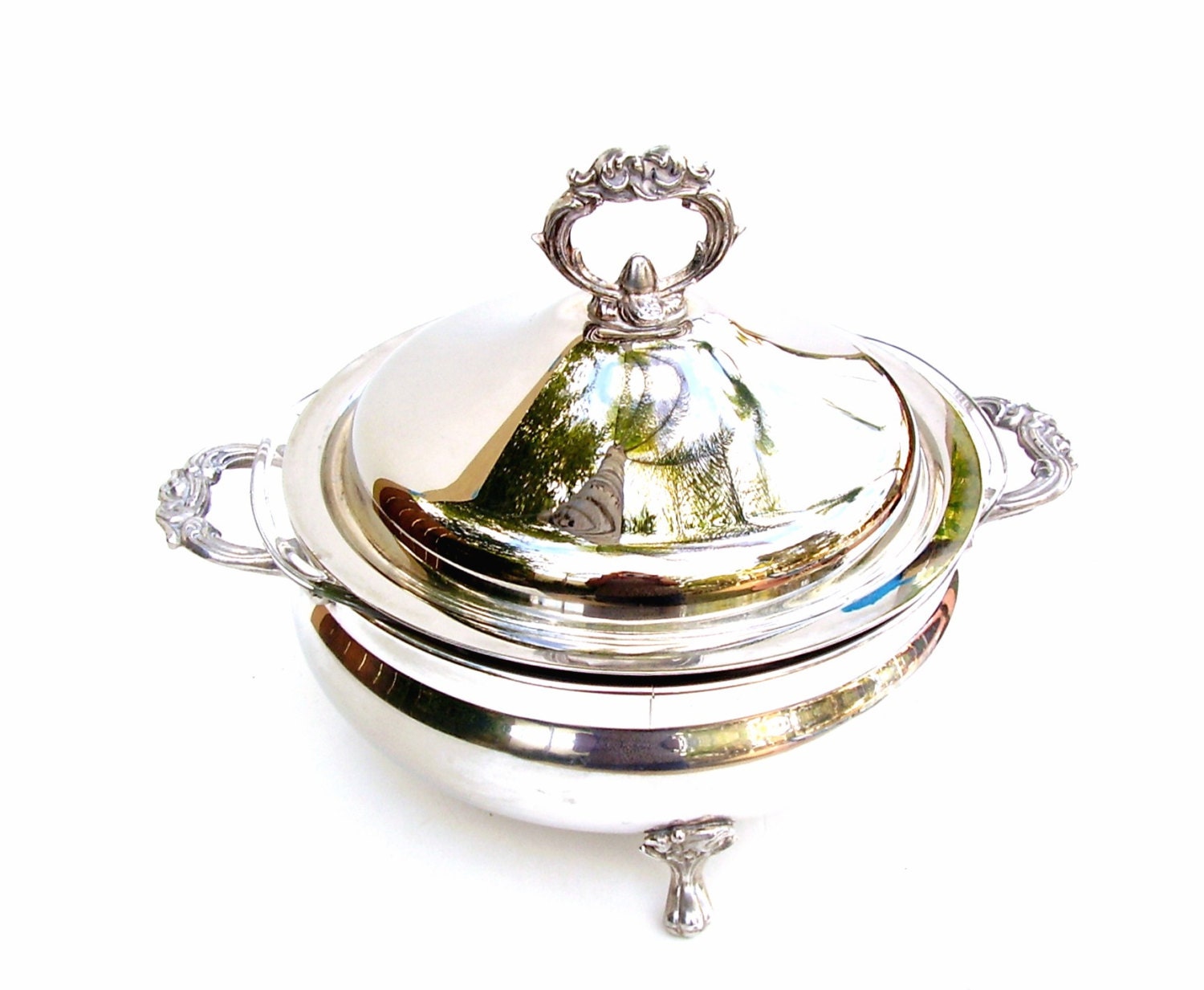 Vintage Silver Buffet Chafing Dish Ornate lid Round Pyrex Insert Silver ...