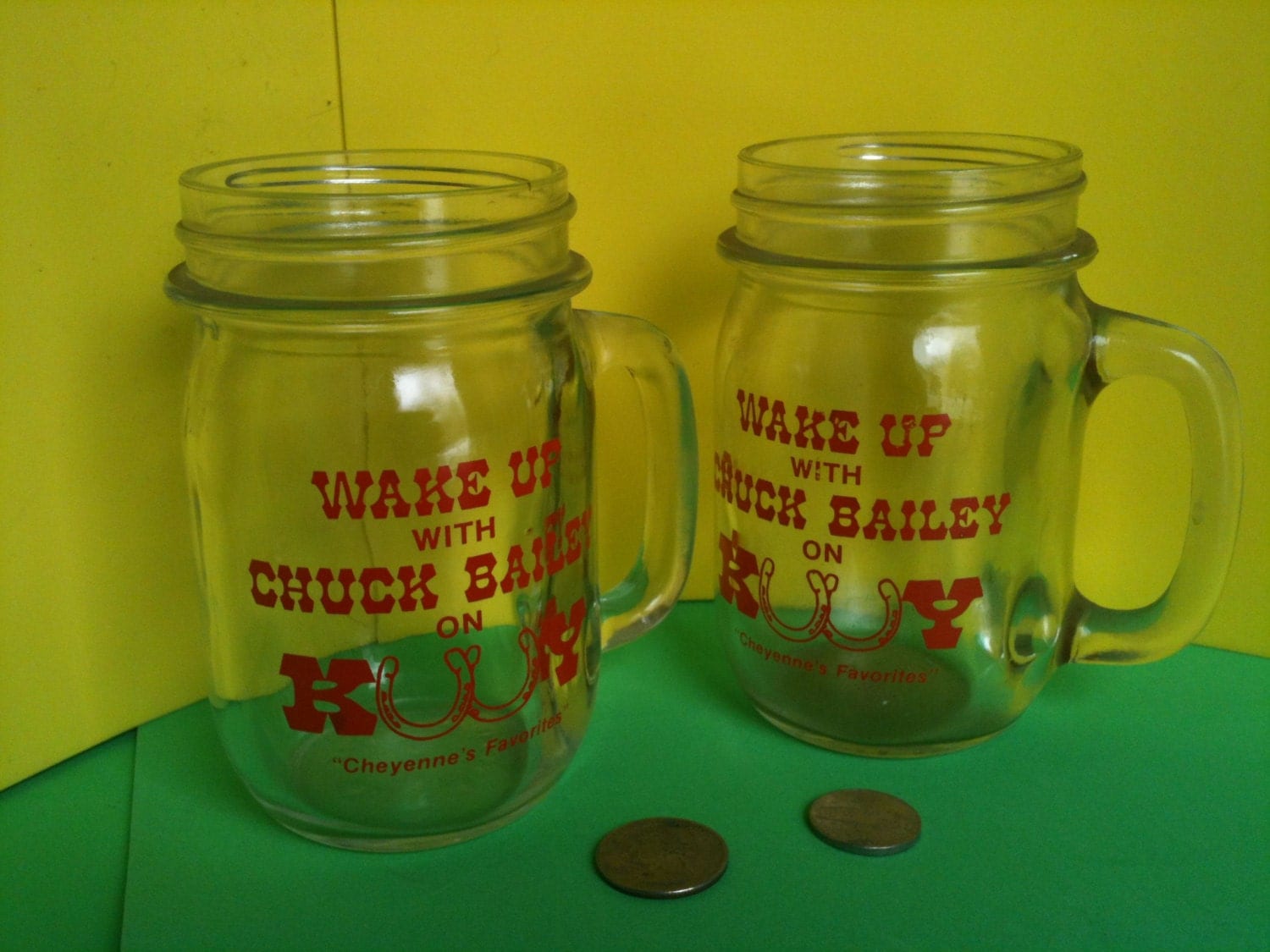 Pr Canning Jar Mugs med KUUY Cheyenne wyomng Chuck Baily In