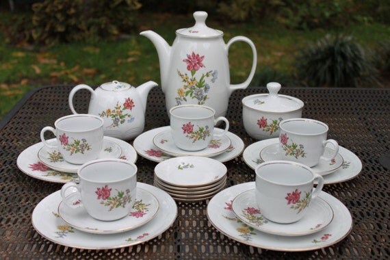 Vintage Mid-Century Kahla Germany Porcelain/China Tea Coffee