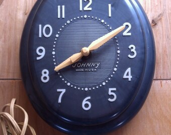 Popular items for old wall clock on Etsy