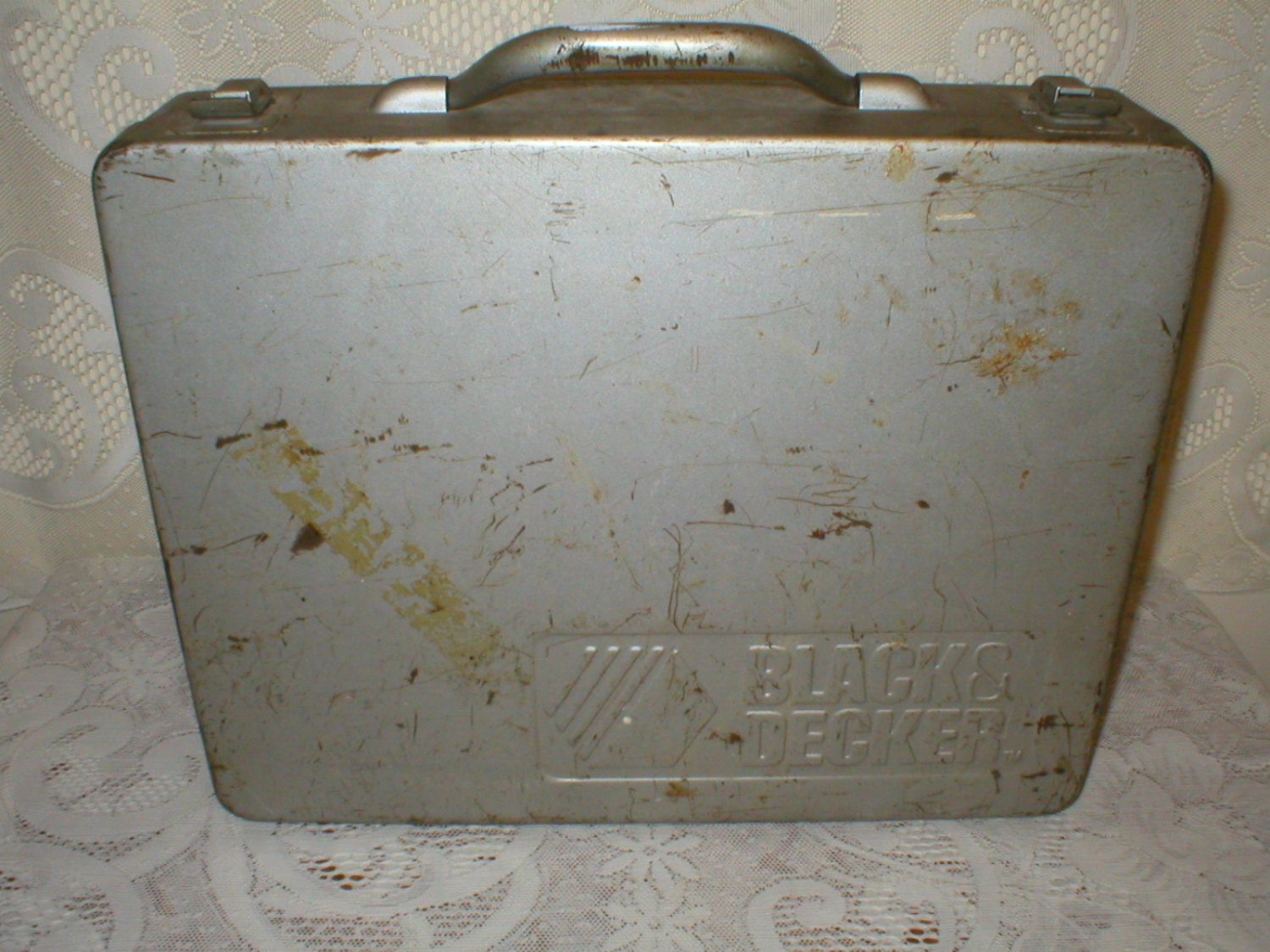 Vintage Black & Decker Metal Tool Drill Box Carring Storage Case ...