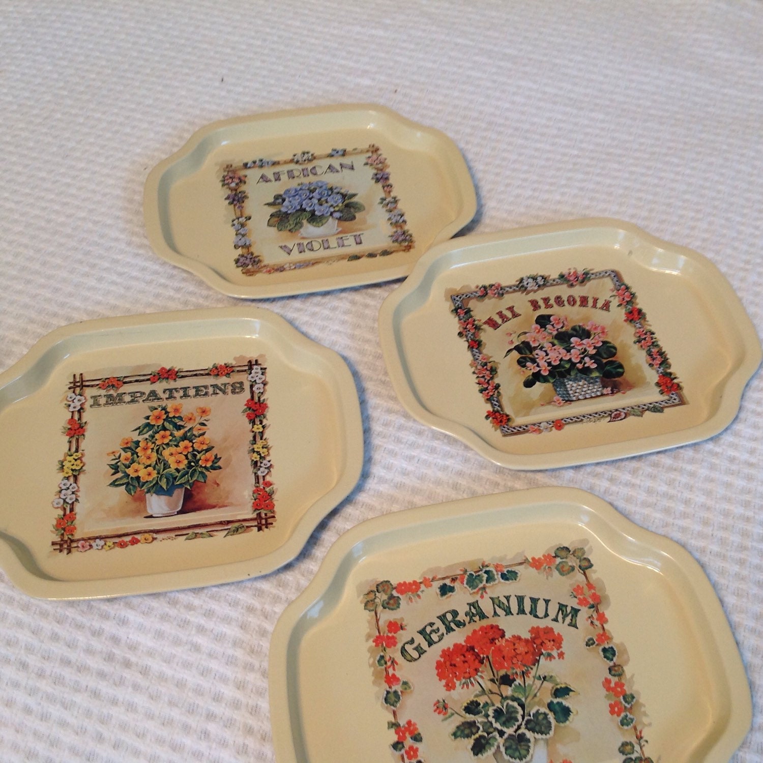 Vintage Retro Metal Serving Trays Small Set of 4 Flower Trays – Haute Juice