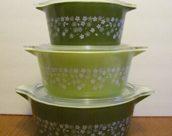 Items similar to Pyrex Zodiac Casserole Dish 2.5 Qt Gold Green Original ...