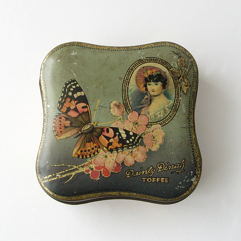 Dainty Dinah toffee tin, vintage candy tin, wavy square box ...