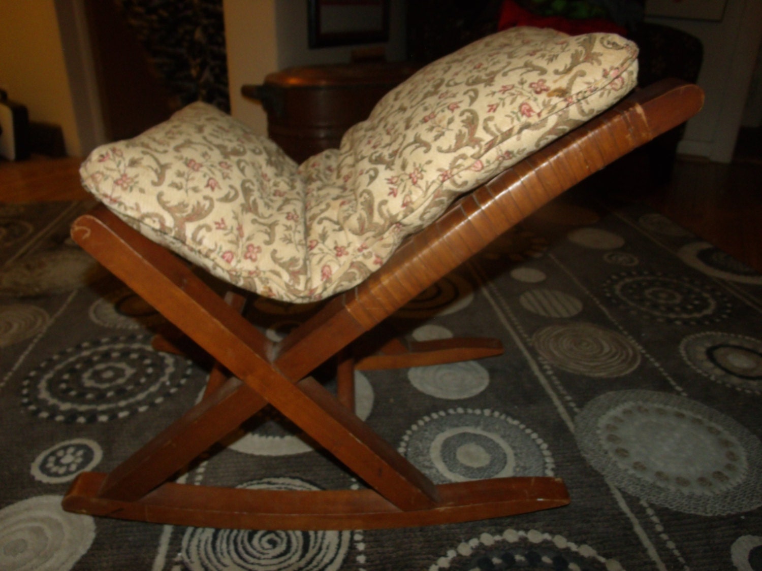 Vintage Gout Chair Stool Mini Rocking Rocker with Tapestry Pillow ...
