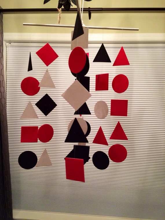 High contrast baby mobile baby montessori mobile by BabyMajestic