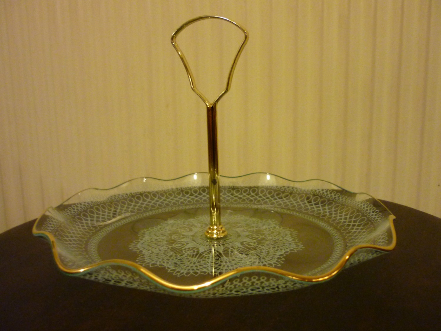 Chance Glass Cake Stand. Single tier cake stand. White Lace pattern ...