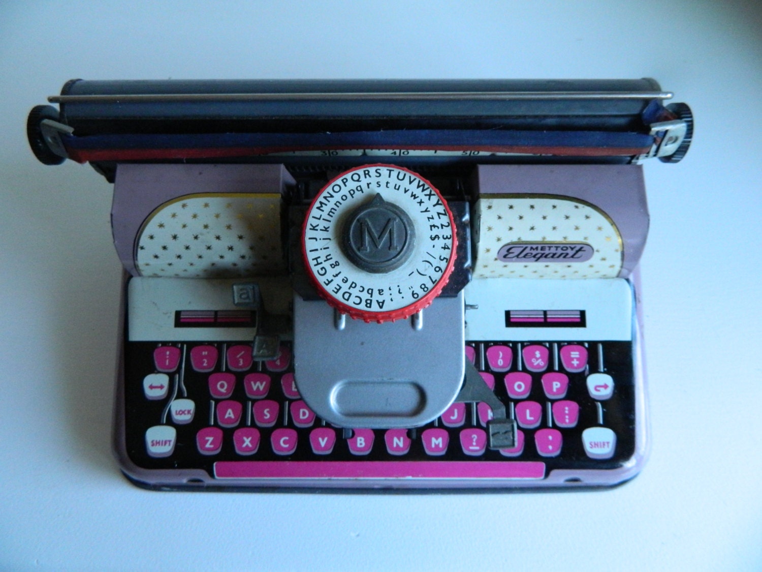 Mettoy “Elegant” Toy Typewriter, Vintage Toy Typewriter – oldschooltypers