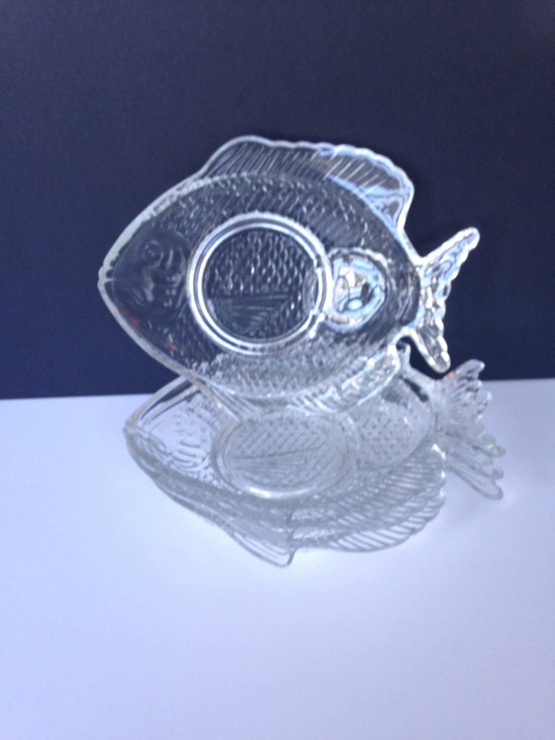 Four (4) Great Vintage Glass Fish Plates – Haute Juice