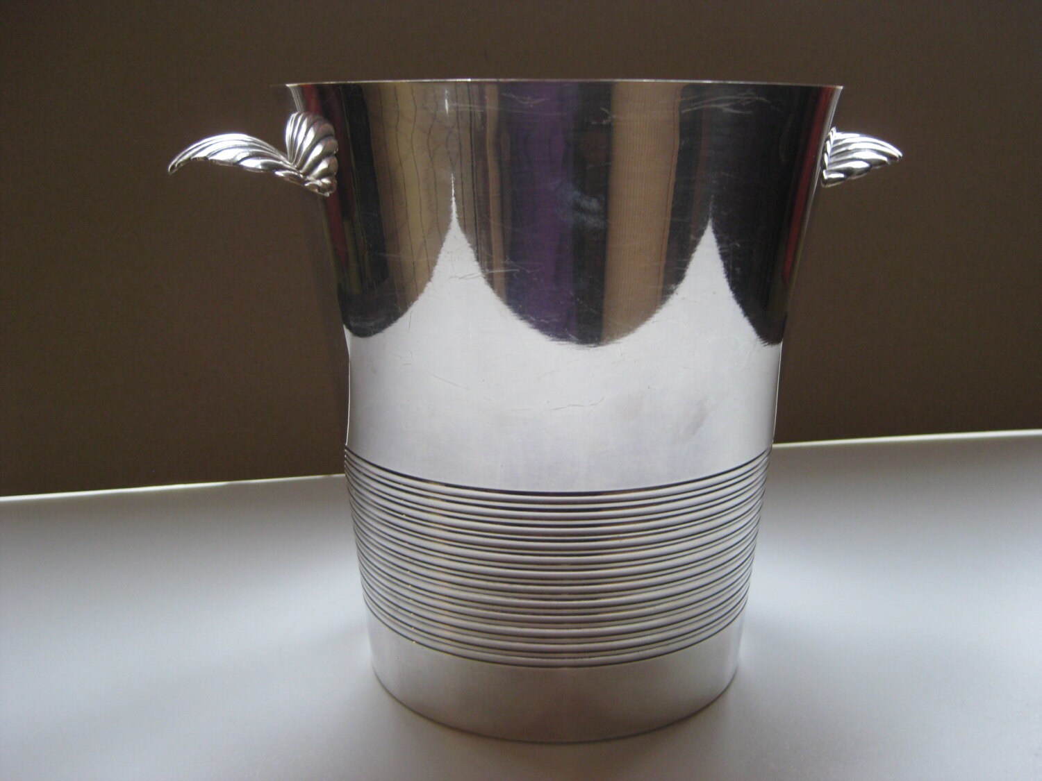 Amazing beautiful champagne cooler. – Haute Juice