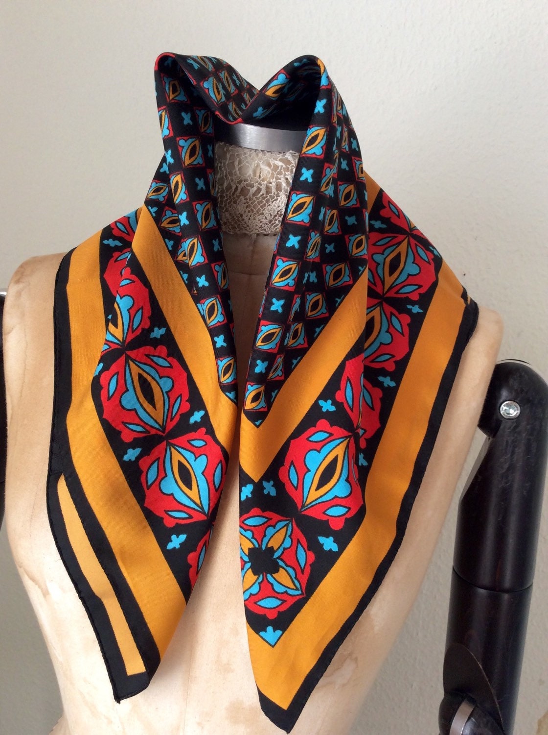 Vintage scarf satin 70s prints scarf carree – Haute Juice