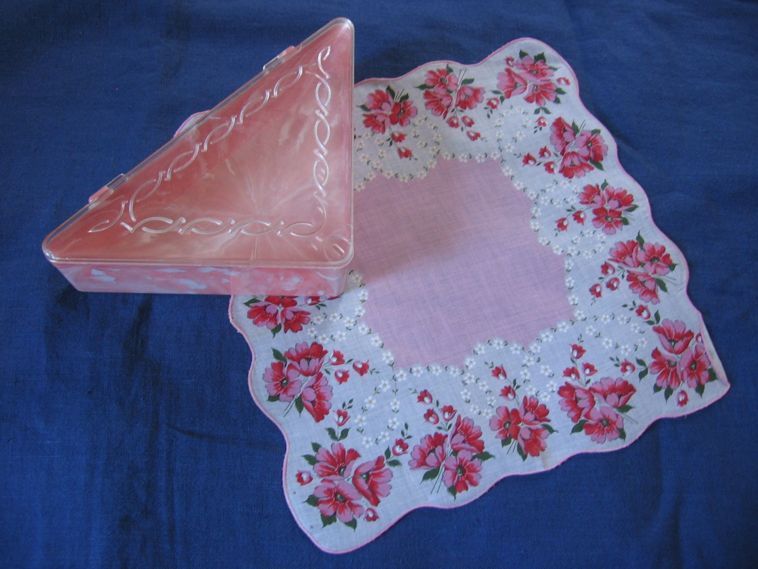 Vintage Handkerchief Box Pink Marbleized Hinged Plastic Lift Top ...