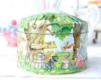 Popular items for vintage churchill on Etsy