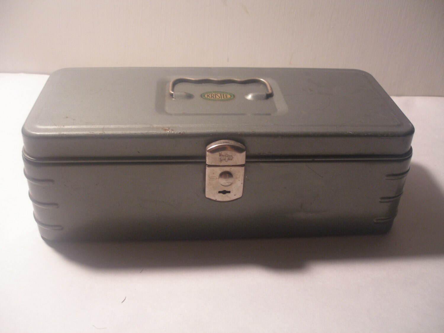 Mid Century tool box – Haute Juice