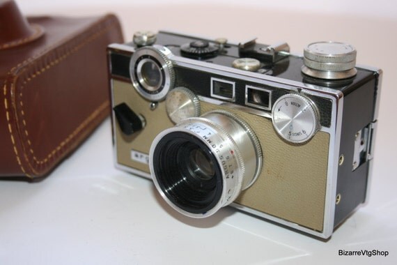 Vintage Argus C3 35mm RF Camera Leather Case Vintage Argus