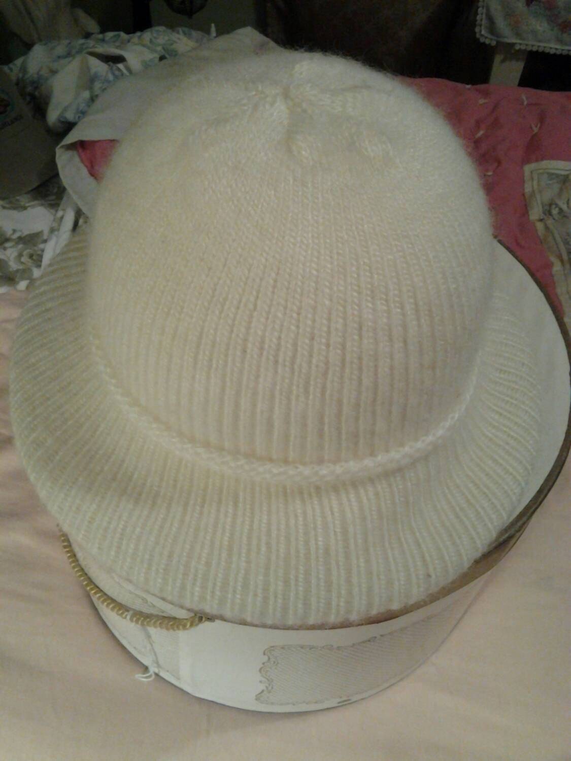 Vintage Lady’s Hat ARIS White Made in USA. – Haute Juice