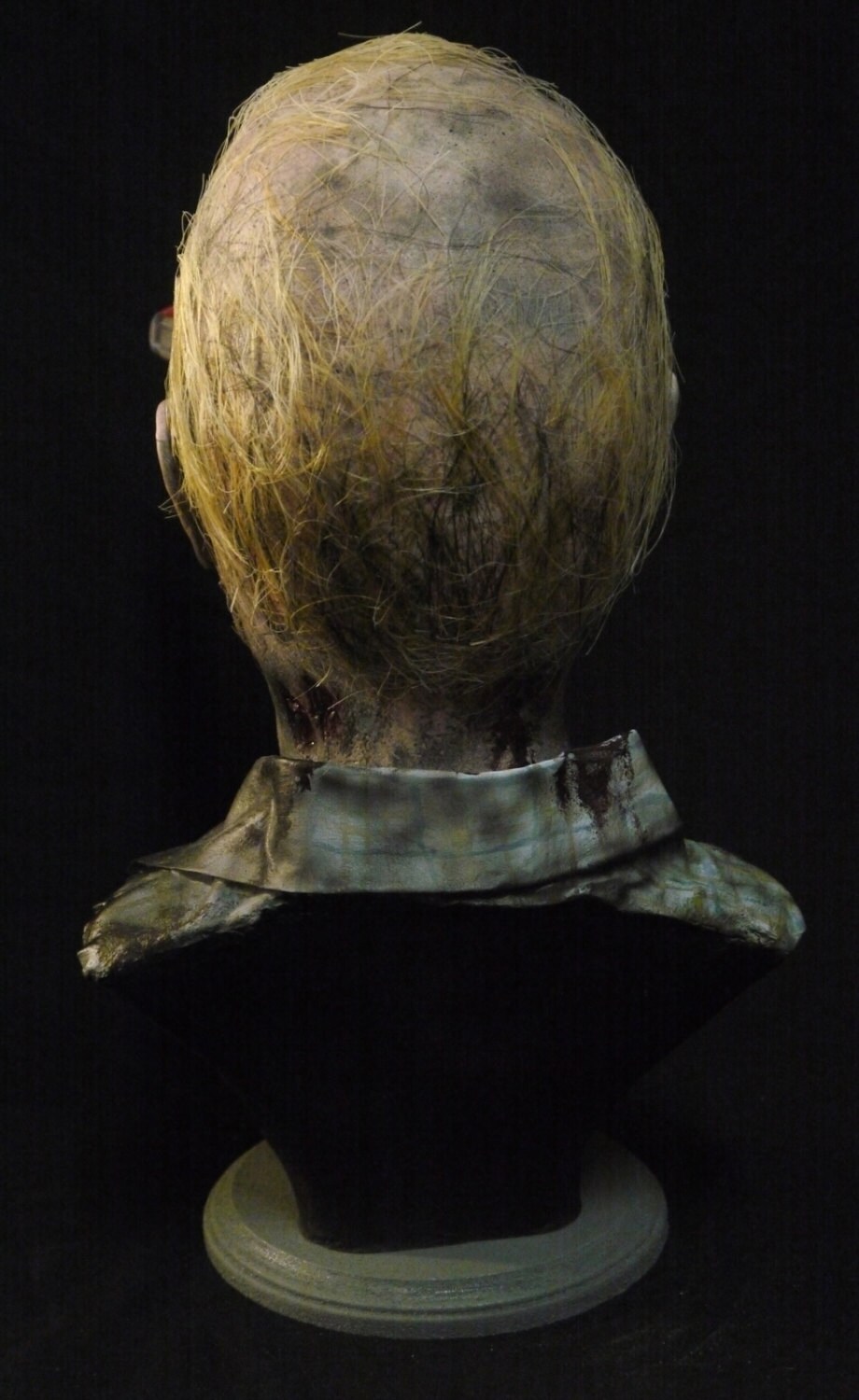 1:1 Scale Life size Walking Dead RV Zombie Bust with by Imagemotor