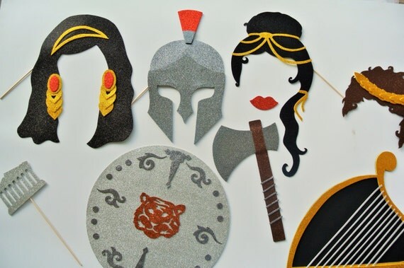 Items similar to Gladiator Greece Roman afrodity Photo Booth Props toga ...