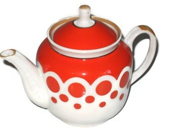 Popular items for vintage teapot on Etsy