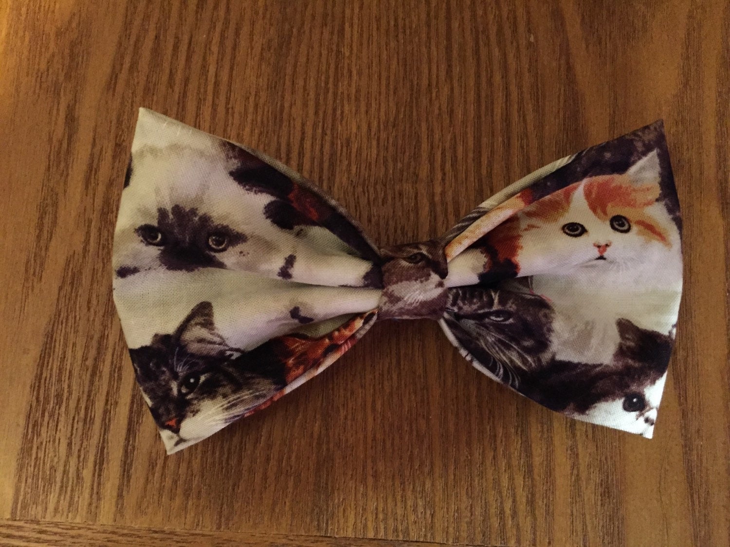 Cat Print Hair Bow by BowsNMoreByJen on Etsy