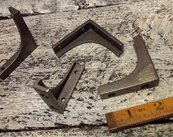 Wrought Iron Corner Swirl MEDIUM