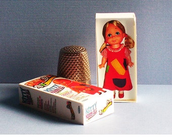 Kitty Karry All Doll Box The Brady Bunch - Doll House Miniature - 1:12 ...