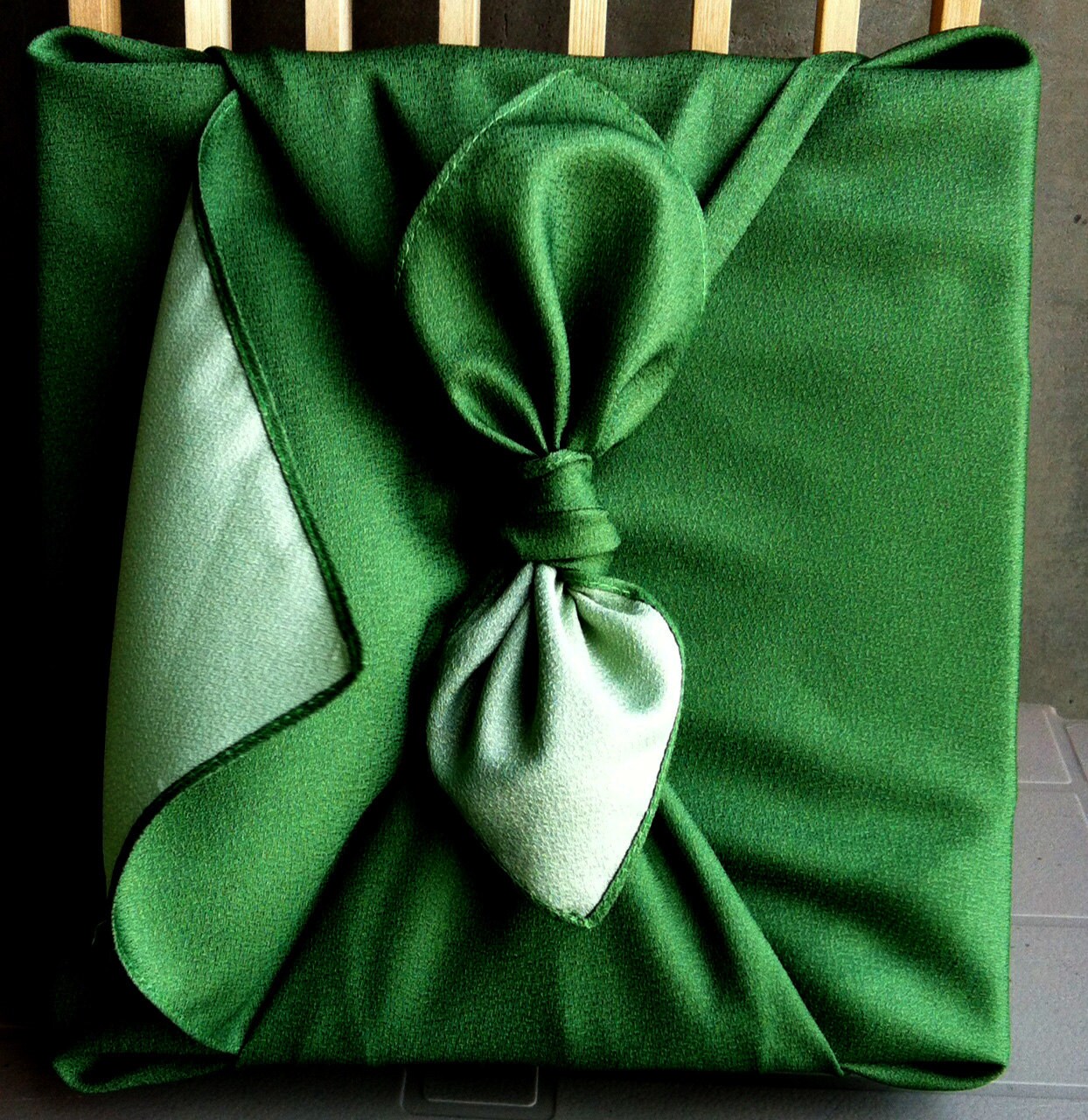 Fabric Gift Wrap, 70 x70 cm 100% synthetic silk -Green and light green ...