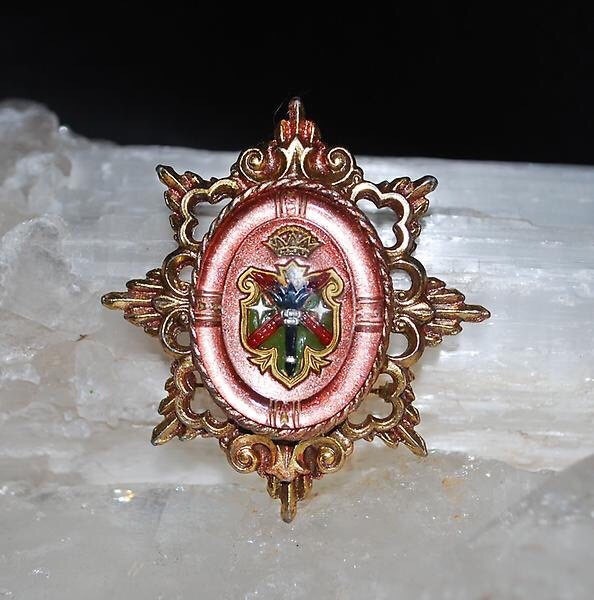 Vintage Masonic Brooch – Haute Juice