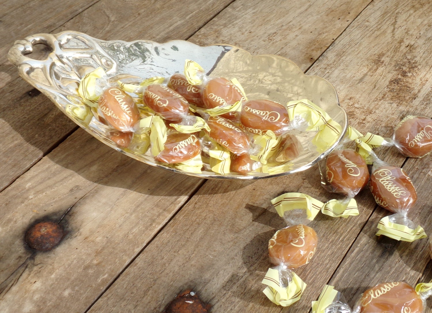 French vintage nick nacks, sweets, money, bon bon dish finished in ...