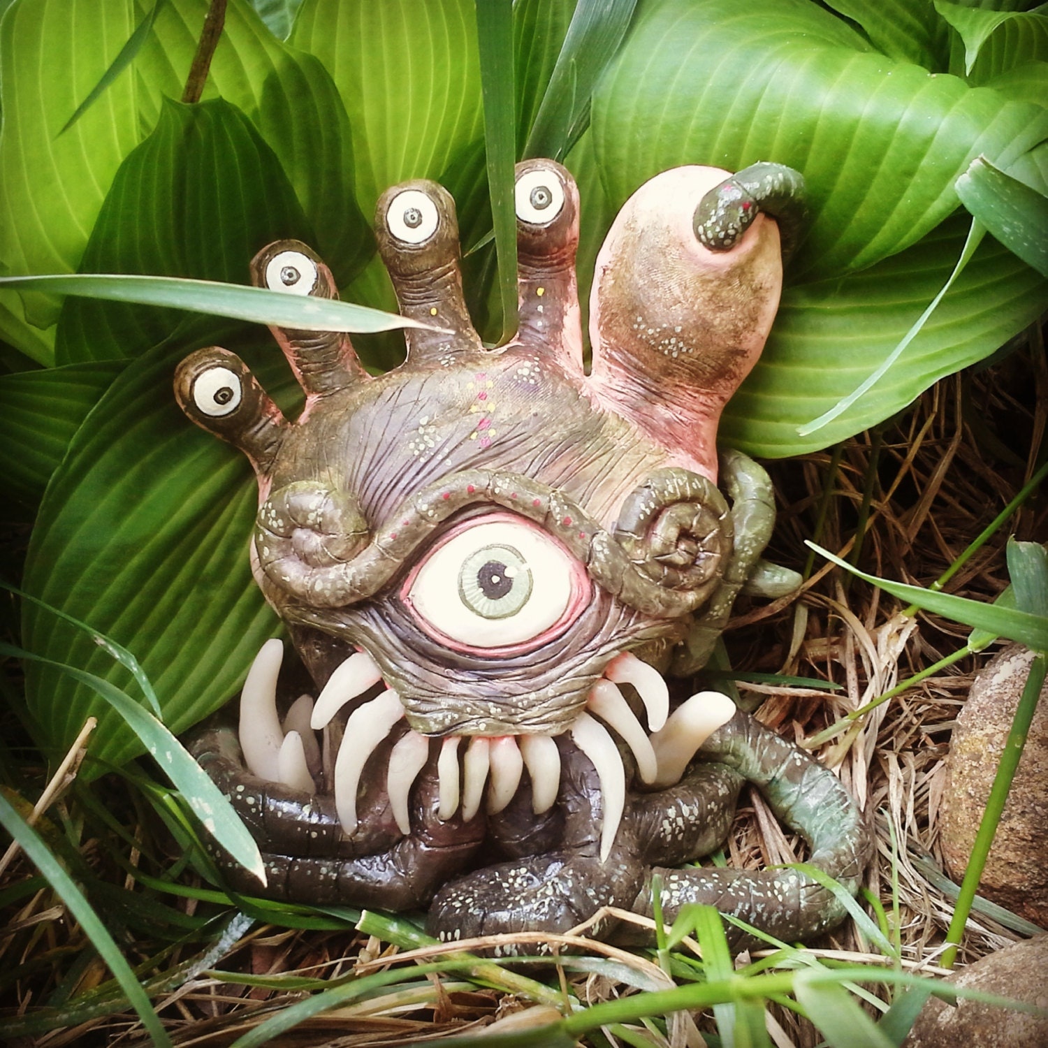 weird Zombie Toes Foot Monster Foothulhu creature by Parabolastar