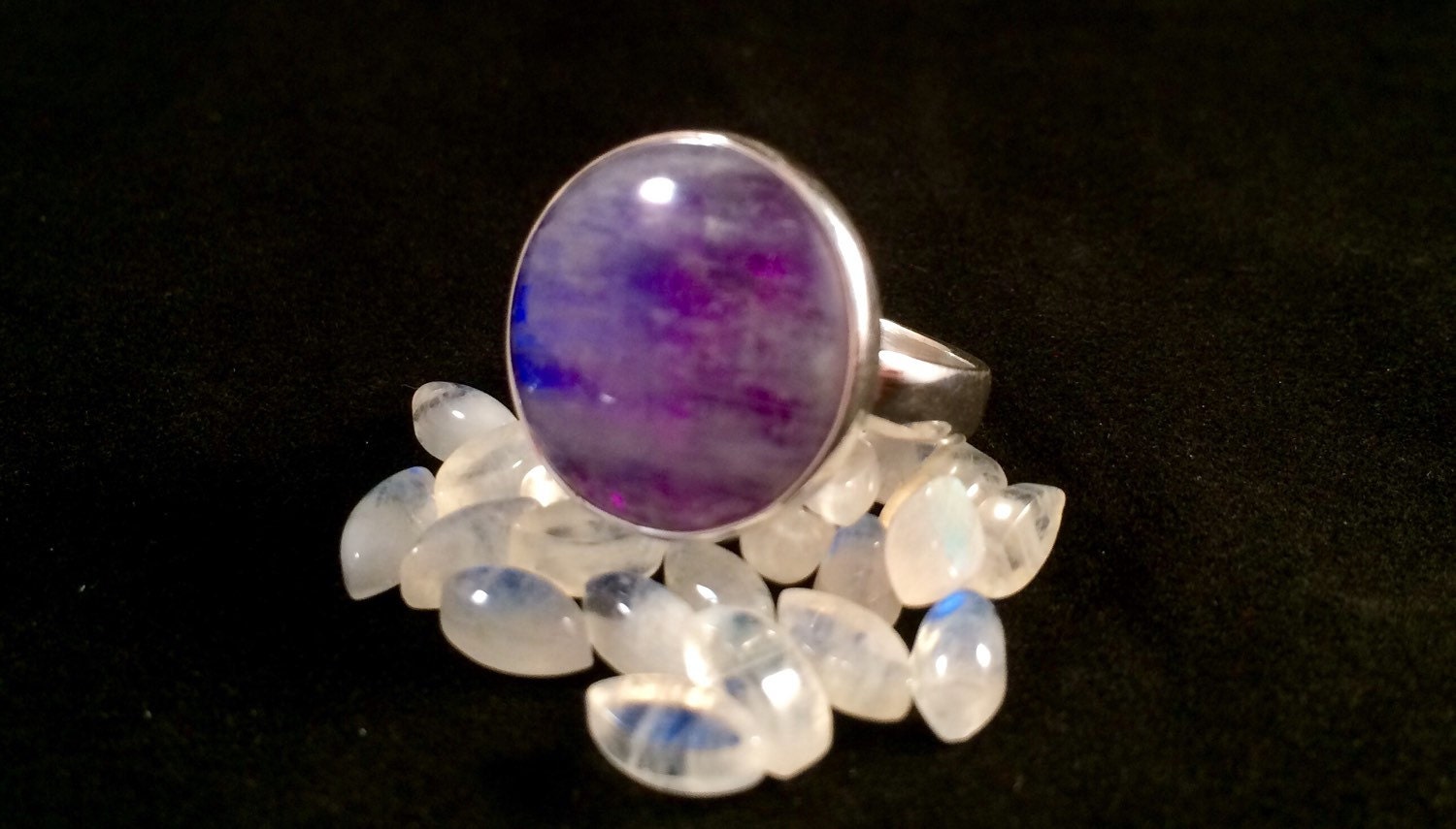 Sterling Silver Purple Moonstone Ring. Size 8. by BellaRubyJewelry