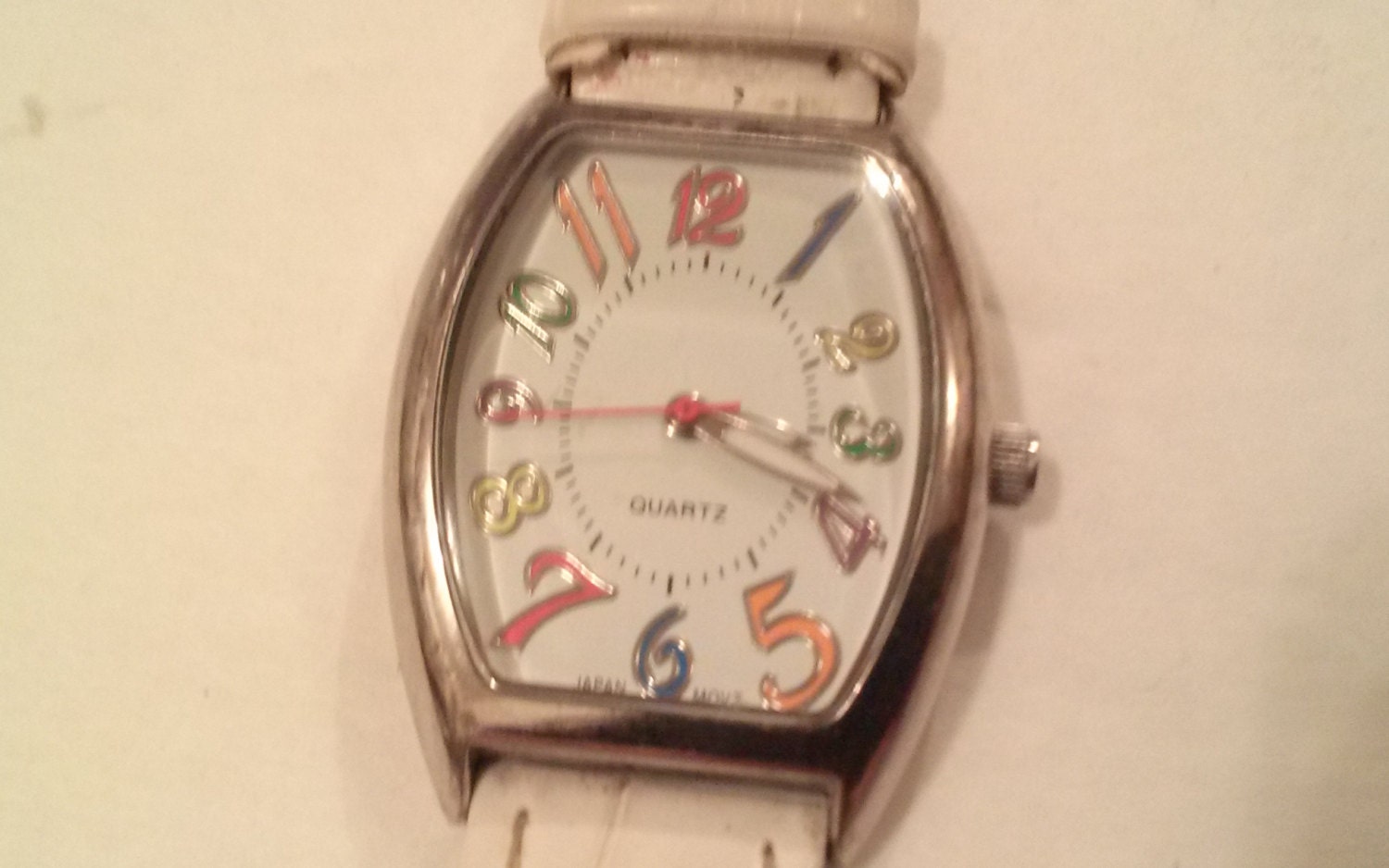 Very Nice Ladies Watch with Rainbow Colored Numbers – Haute Juice