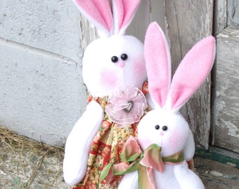 Items similar to FREE SHIP Set of 5 Grubby Easter Bunny Spring Rabbit ...