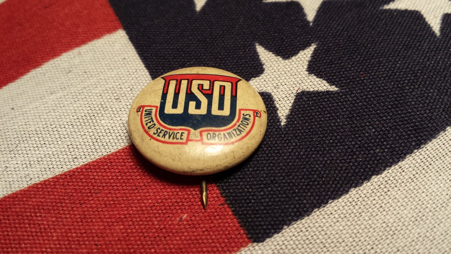 NICE USO Pin Back Button VINTAGE by ceiltiques on Etsy
