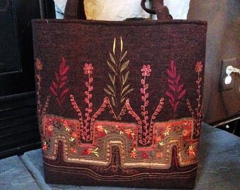 Popular items for embroidered purse on Etsy