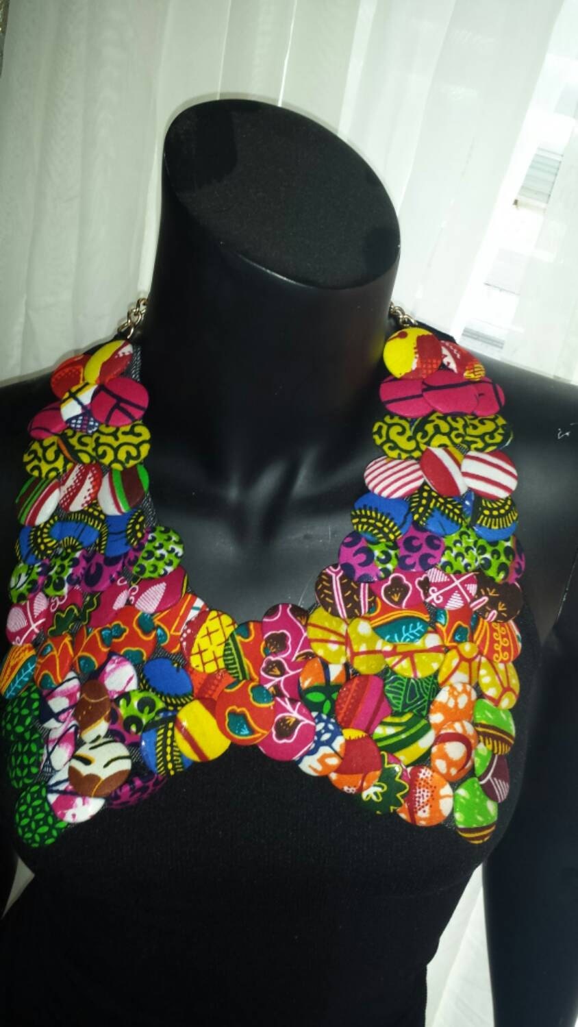 African print buttons necklace