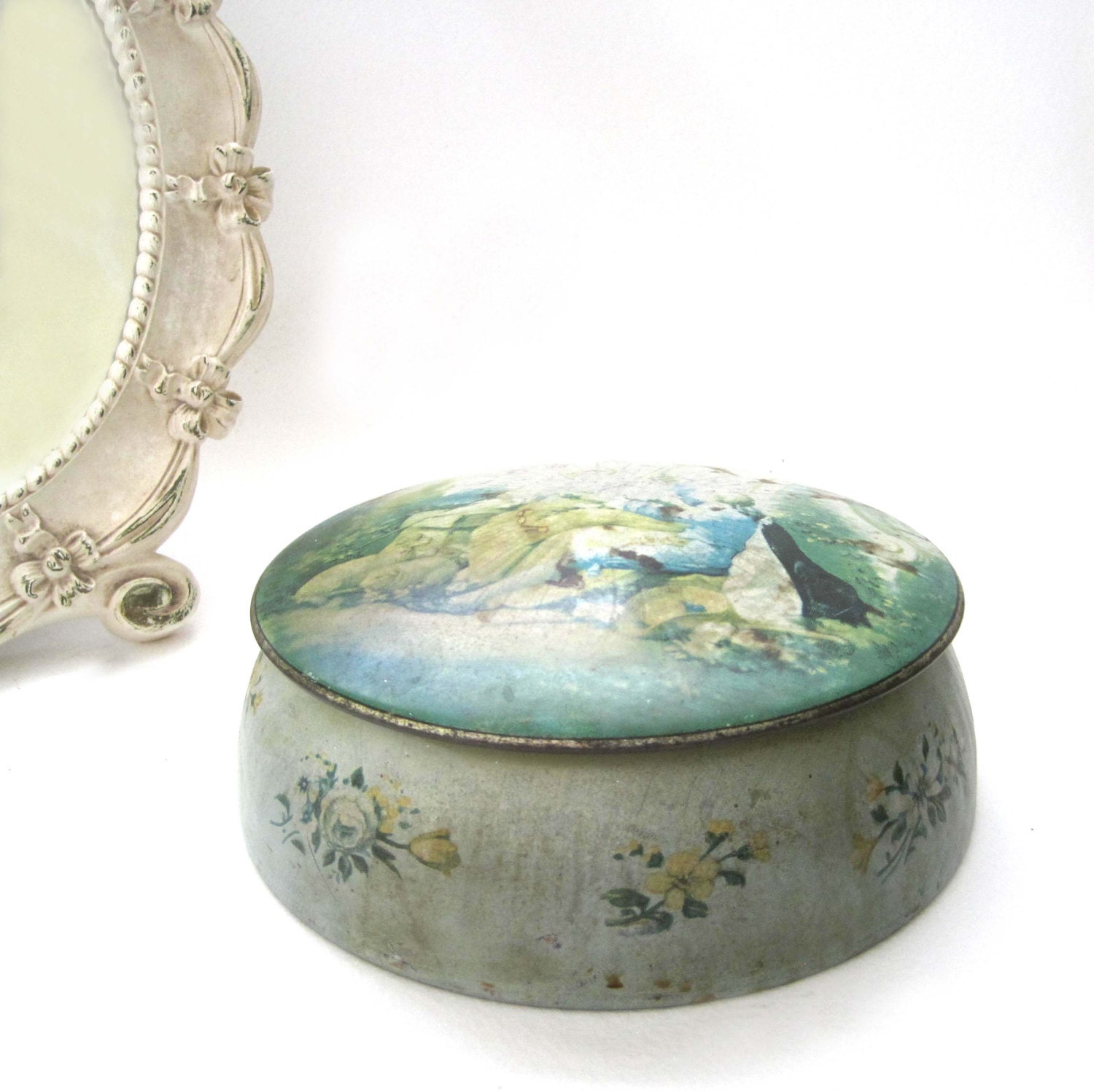 Round Antique Biscuit Tin, England, Pale Green, Boudoir, Home Decor ...