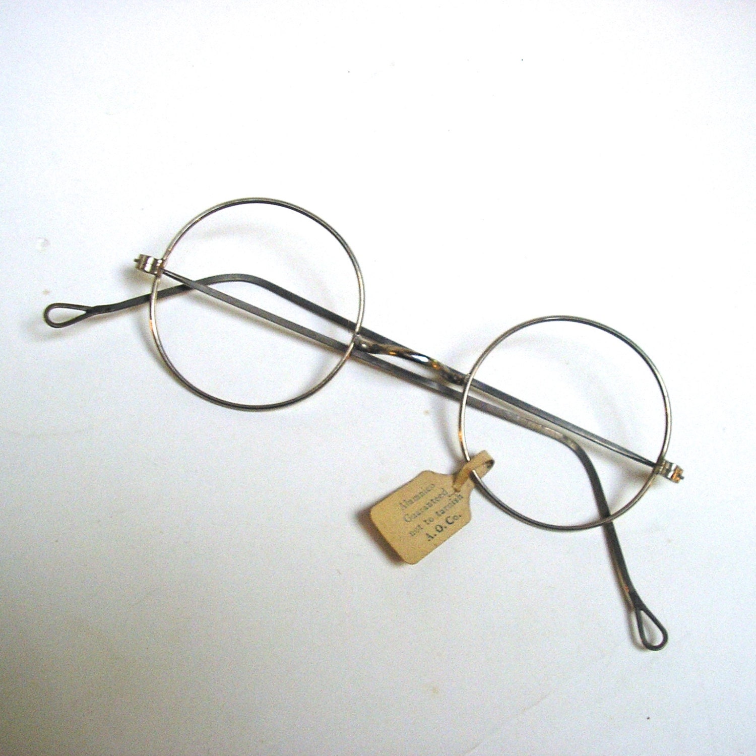 Antique American Optical N.O.S. Round Wire Eyeglasses – Haute Juice