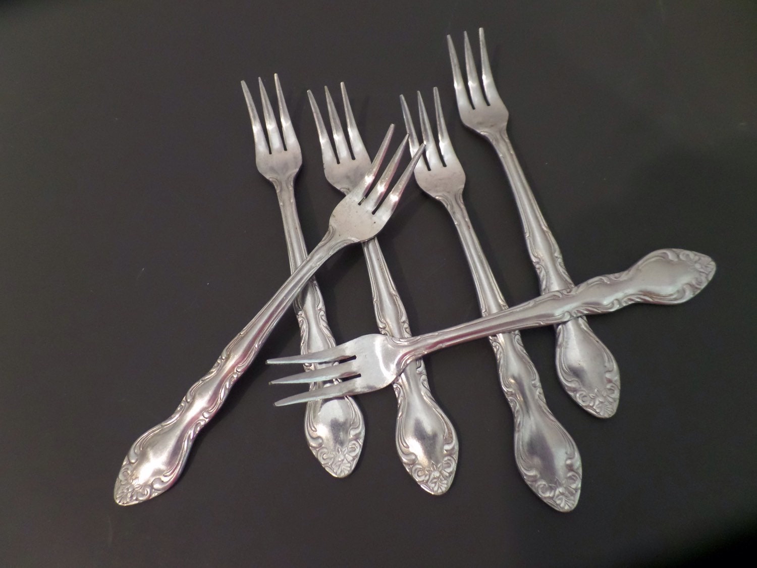 Vintage Stainless Steel Appetizer Seafood Forks Set of 6 – Haute Juice