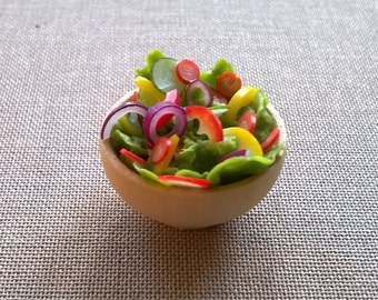 Dolls House Food: Miniature Food A Homemade Chicken Pie