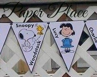 Banner - The Peanuts Gang Characters Wall Banner
